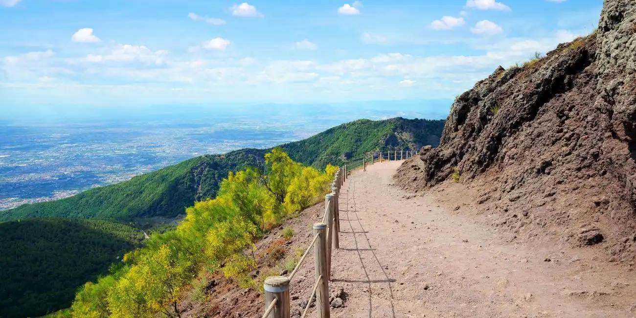 Mount Vesuvius: Transport Only from Ercolano by Vesuvio Express ...