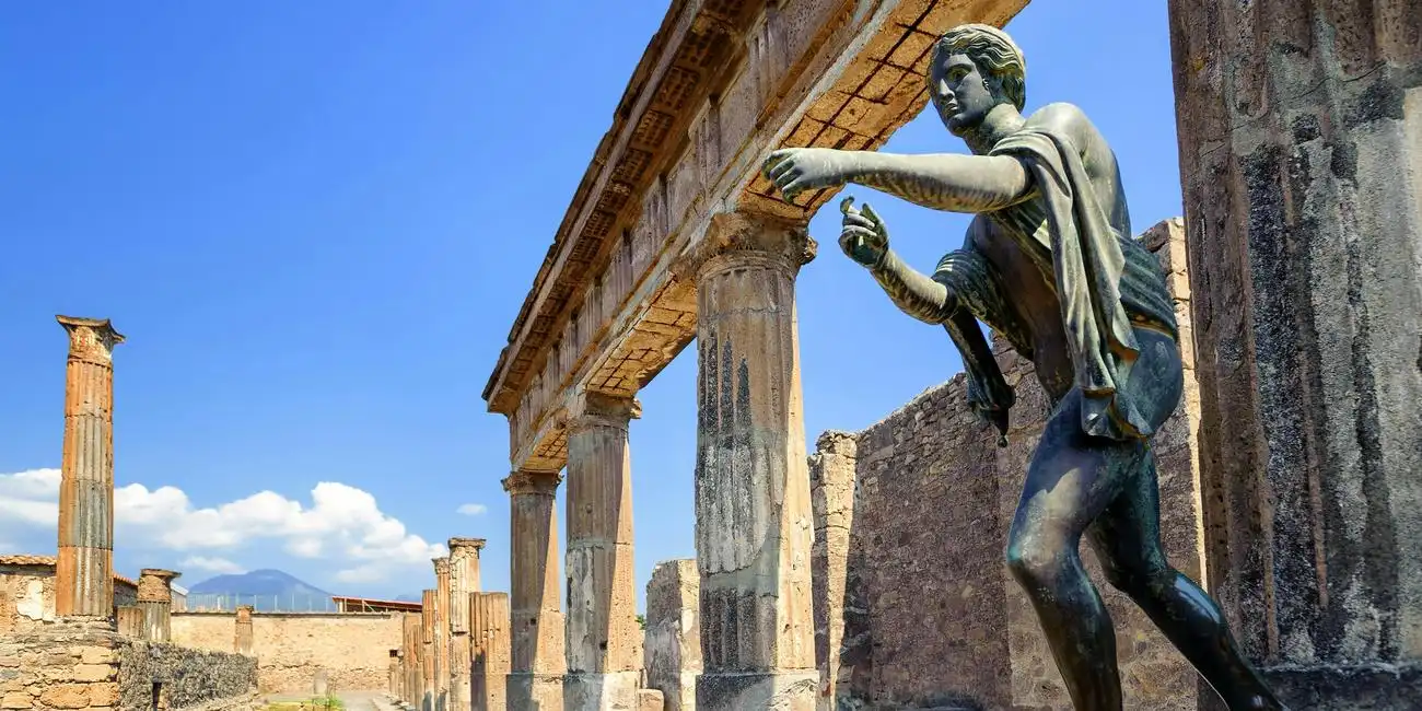 Pompeii Express: Entry Ticket + Official Audio Guide | Naples Pompeii